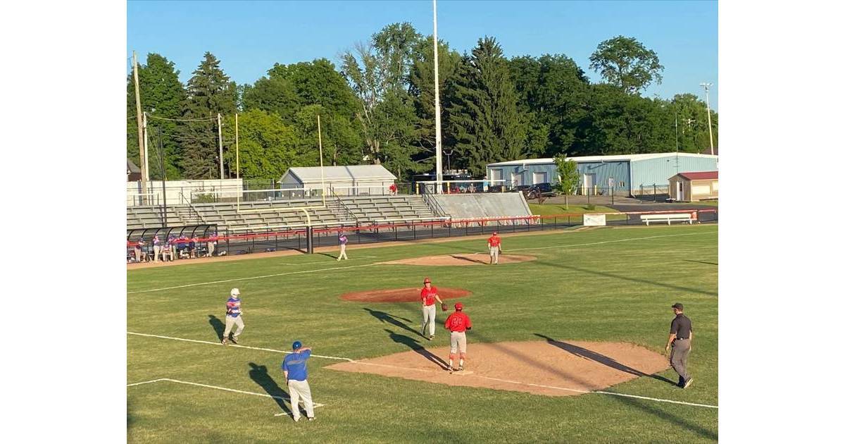 Oilers Come Through in Big Spots, Beat Hornell Streamers 8-1 | Greater ...
