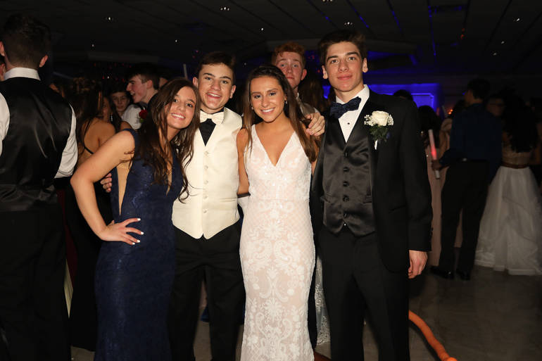 A Night of Glitz and Glamour: MHS Holds Junior Prom | TAPinto