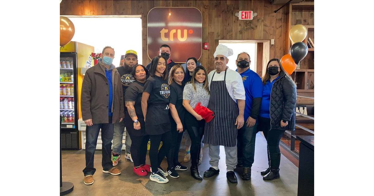 Tru Friends Bagel Holds Grand Re-Opening, Expands Menu | Passaic Valley ...