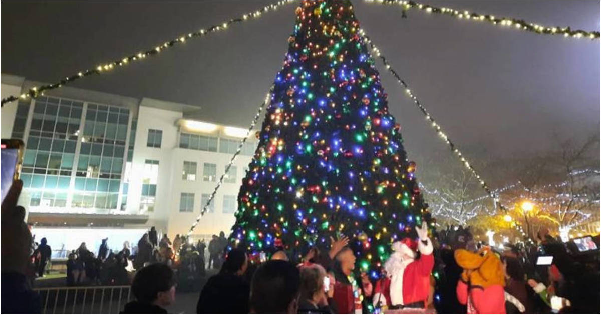 Santa Claus joins Camden's Holiday Tree Lighting | Camden, NJ News TAPinto