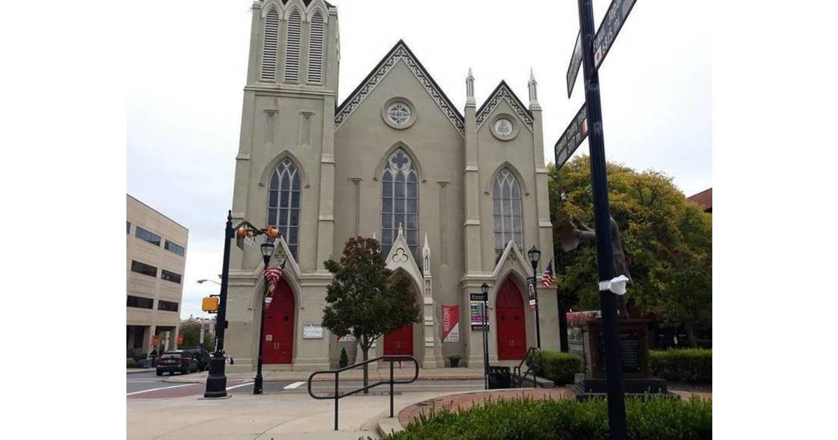 Watch Night Service on New Year's Eve Holds Special Meaning at United ...