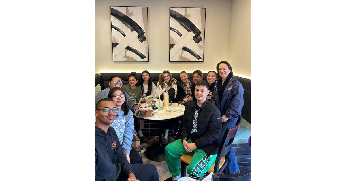 Assemblywoman Aura Dunn -Inspiring the Next Generation of Leaders ...