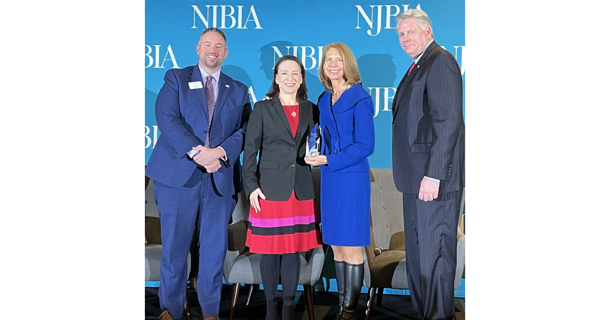 Assemblywoman Aura Dunn Receives NJBIA Paul L. Troast Award ...