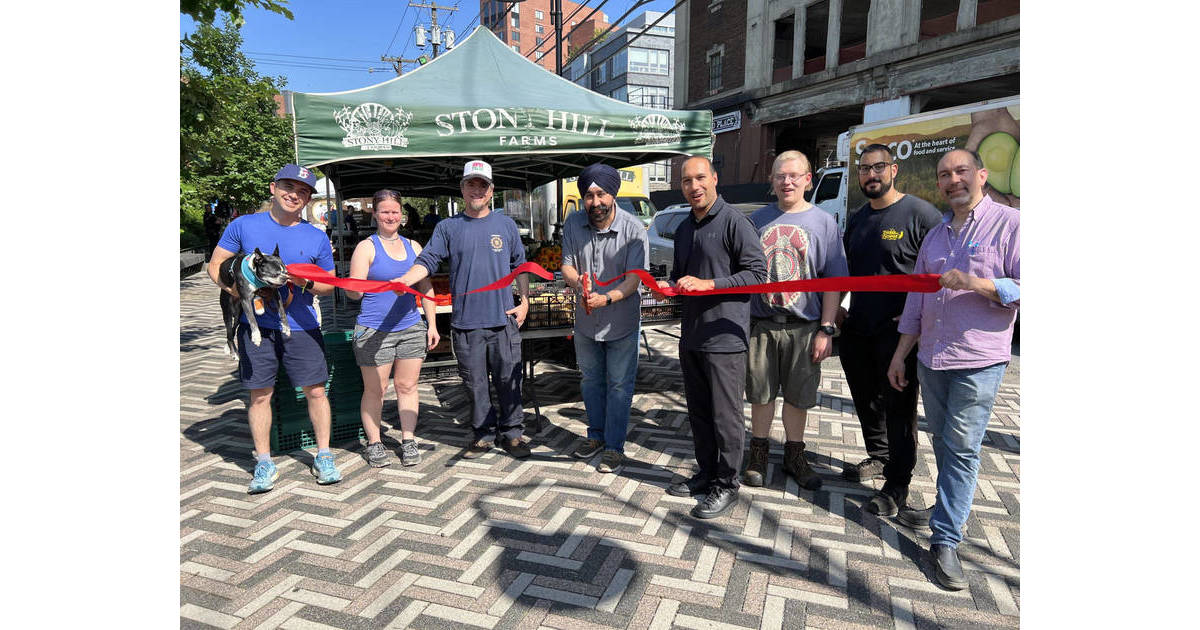 Farmer’s Market Opens in Southwest Resiliency Park | Hoboken, NJ News ...