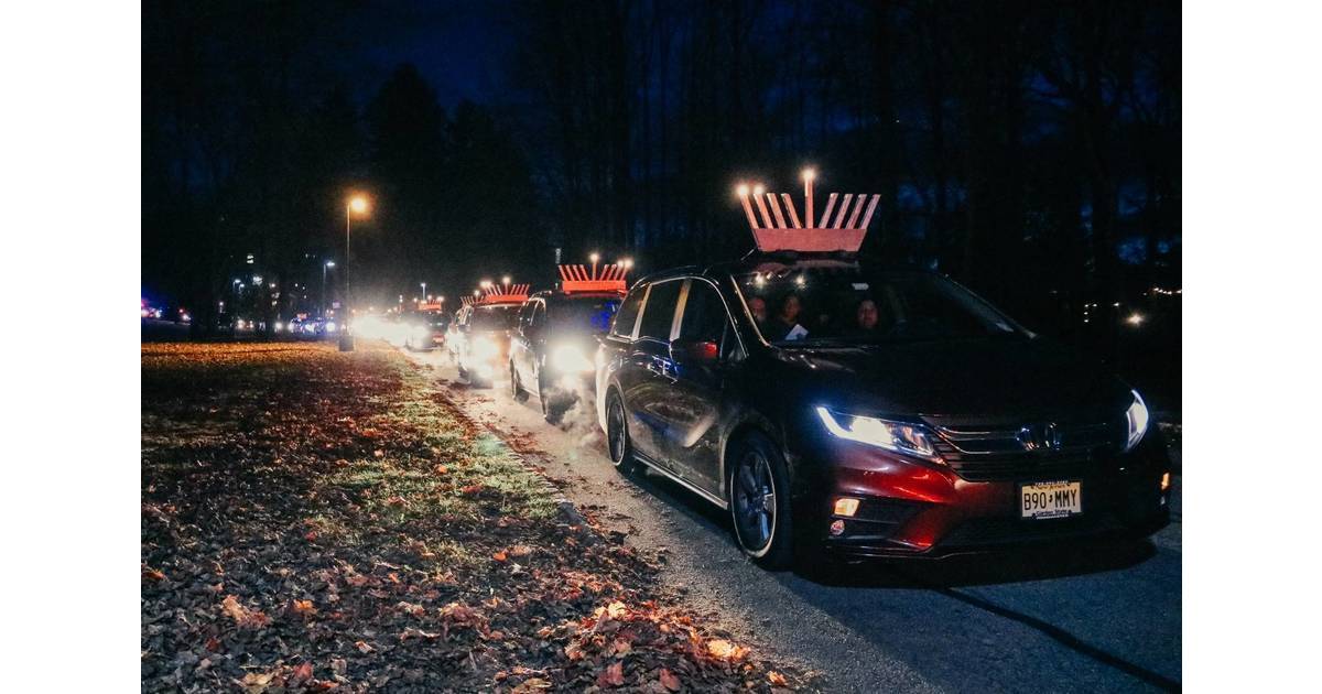 In Celebration of Hanukkah, a 120-Menorah Topped Car Parade Will Pass ...
