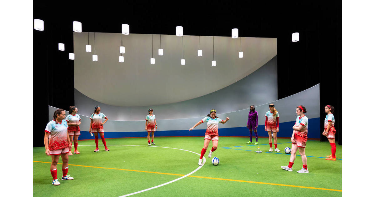'The Wolves' at Princeton's McCarter: In Life as in Soccer, Bounces Don ...