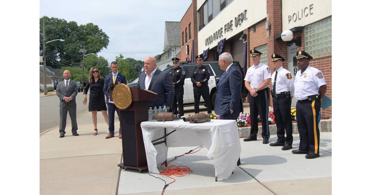 Wood-Ridge Officials Join Sen. Menendez to Announce Legislation on ...