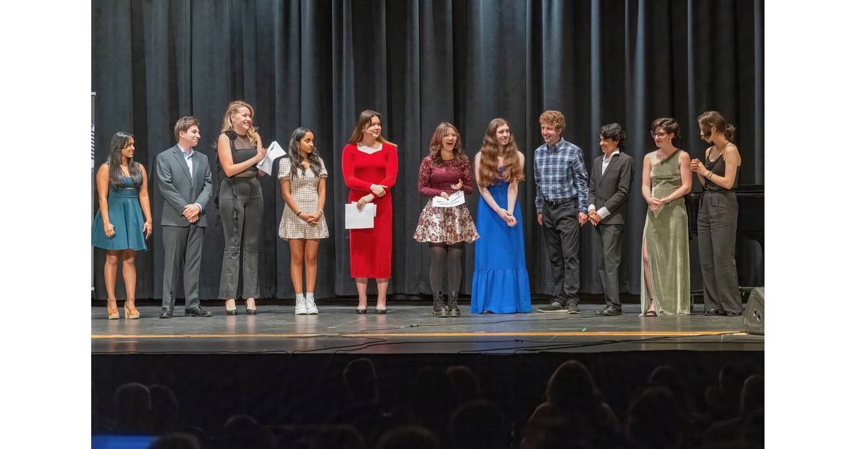 BRHS's LuLu wins Annual Sing-Off Event | Bridgewater/Raritan, NJ News ...