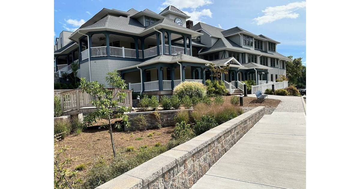 Watershed Literary Events presents: A reading with Claudia Cortese ...