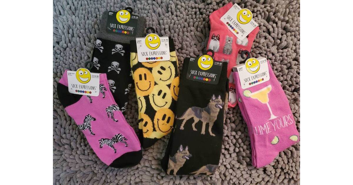 Friends of the Spotswood Public Library Hosting Annual Socks and Gloves ...