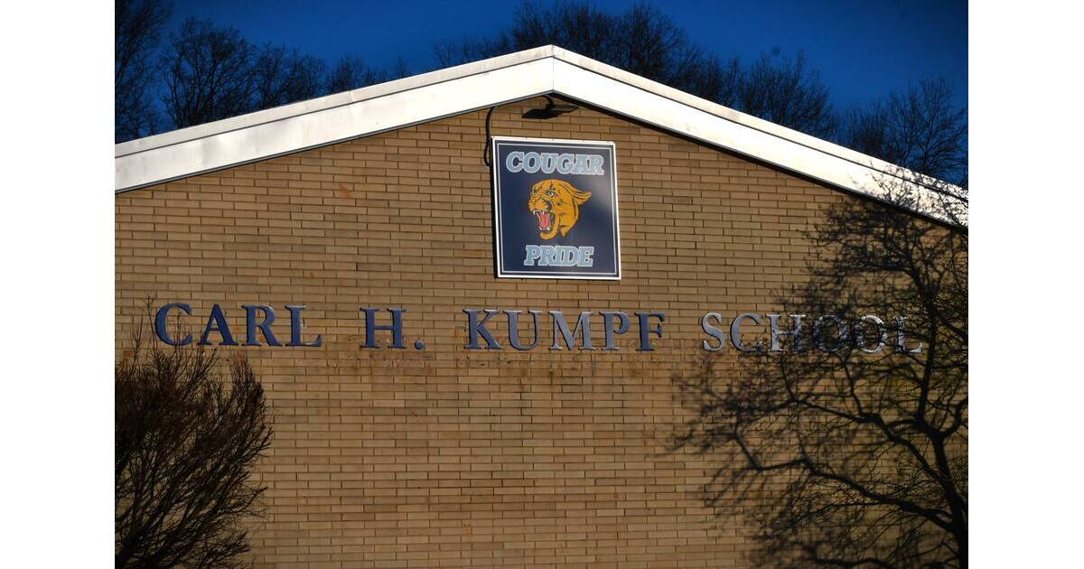 Clark's Kumpf Sixth Grade Team Hosts 'Are You Smarter Than a Sixth ...