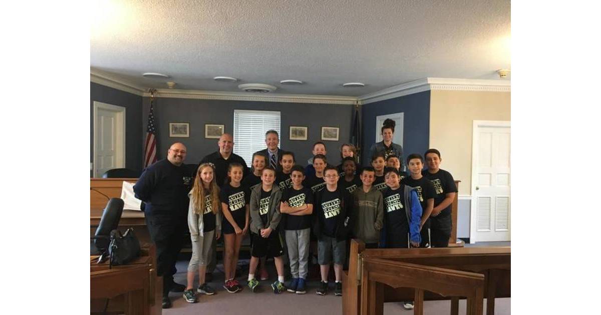 Harding Elementary Student Council Visits Borough Hall | Kenilworth, NJ ...