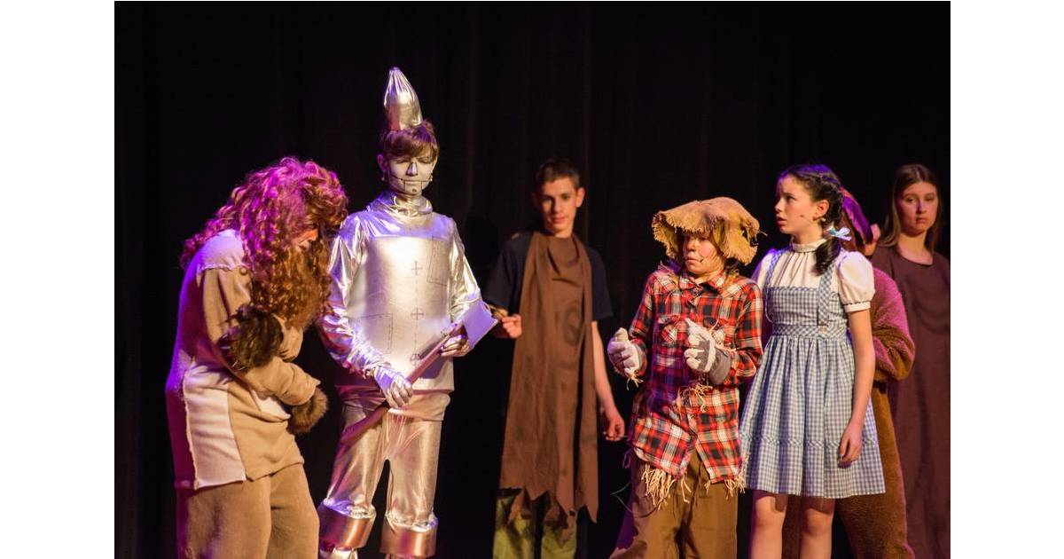 BRMS Students Stage Performance of 'Wizard of Oz' | Bridgewater/Raritan ...