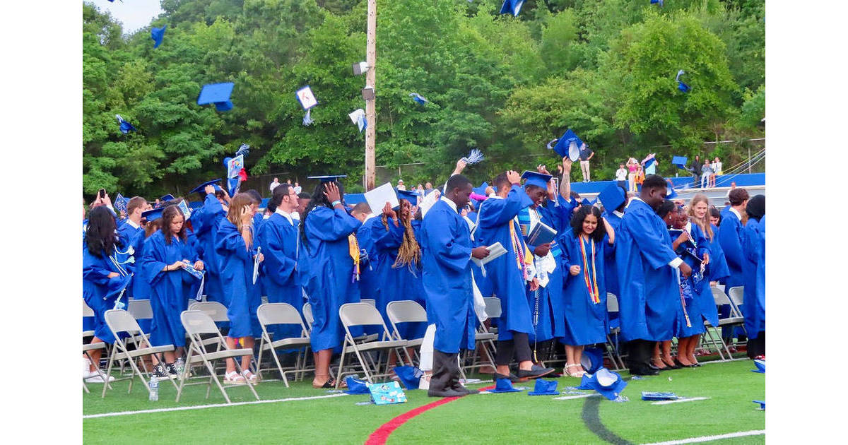 130 from Sayreville War Memorial Class of '23 Receive Honor Society ...