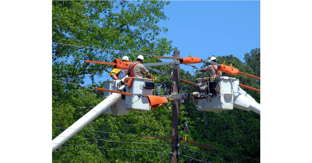 Madison Electric Works Fast to Bring Power Back to Residents | Madison ...