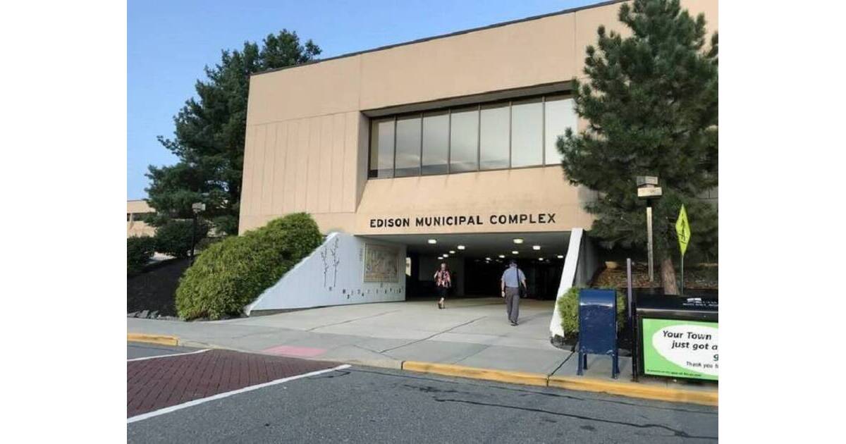 Edison to Rescind Controversial Flag-Waving Ban | South Brunswick, NJ ...