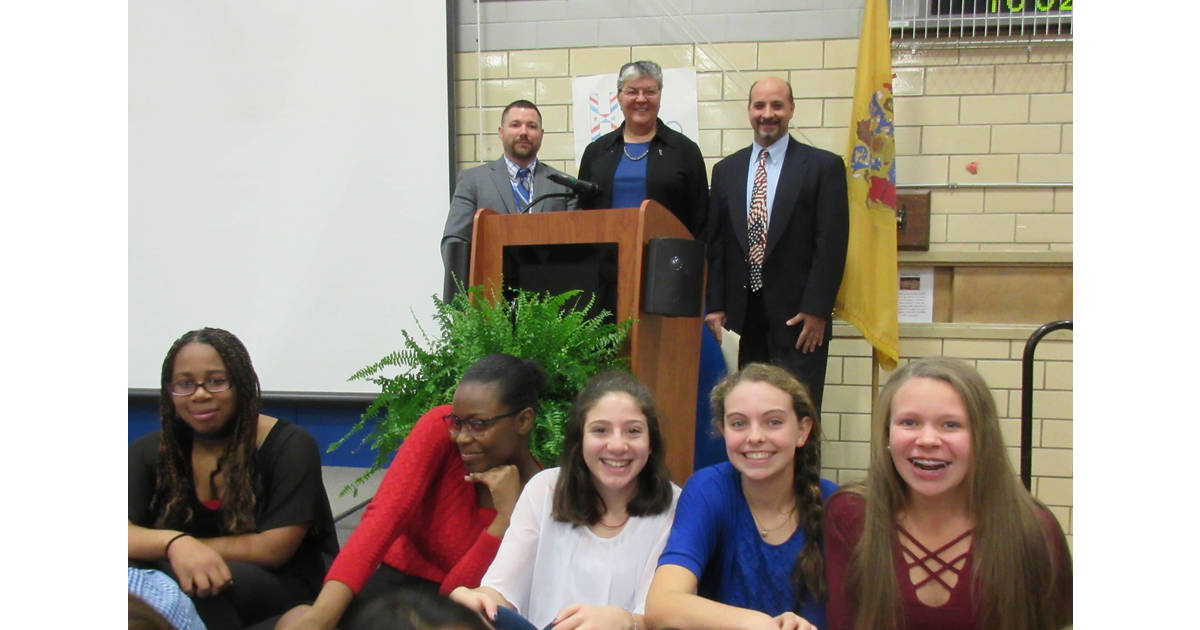 Edison Intermediate School Pays Tribute to America’s Veterans ...