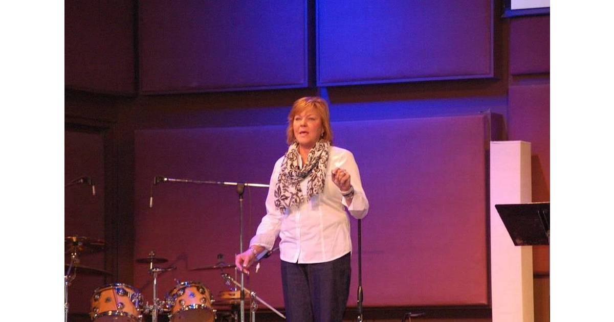 Living the Obvious with Local Bible Teacher Lisa Padula | Stafford/LBI ...