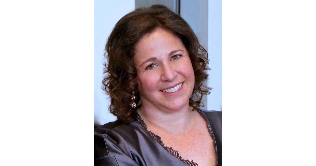 Meet The Candidates: Marjorie Fox, Summit Common Council, Ward 2 ...