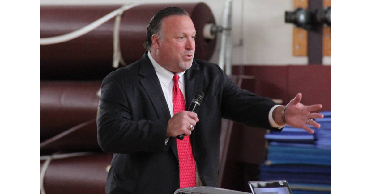 NFL's Ned Bolcar Visits Newton's Merriam Avenue School | Newton, NJ ...