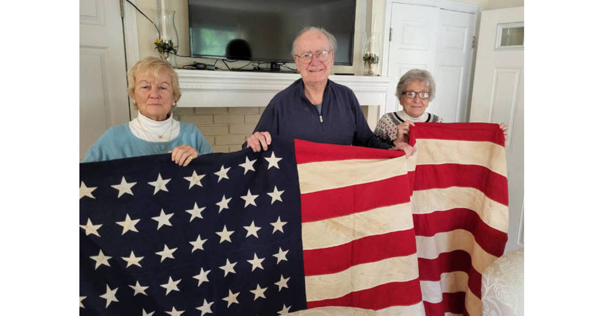 Flag Draped Over Thomas Edison’s Coffin Emerges After 91 Years ...