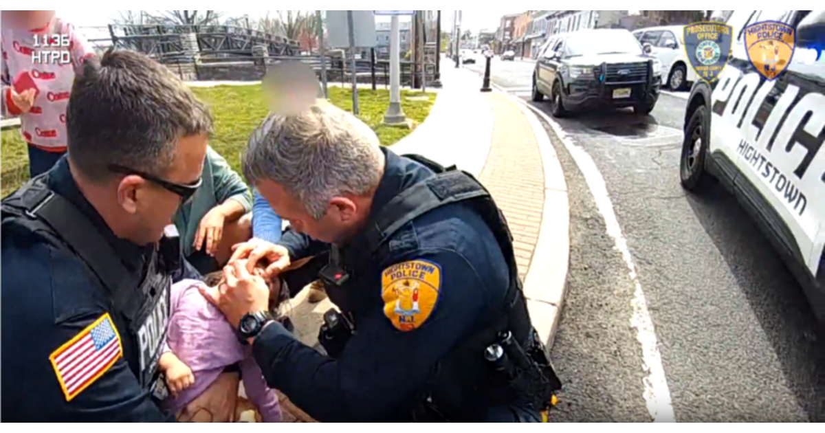 Body Cam Footage Shows Local Police Officers Saving Choking Infant S