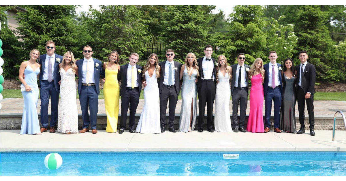 Send Your Class of 2024 Livingston Senior Prom Photos to TAPinto ...