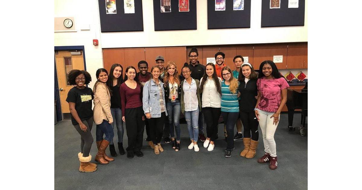 Young and the Restless Star Tracey Bregman Visits Union High School ...